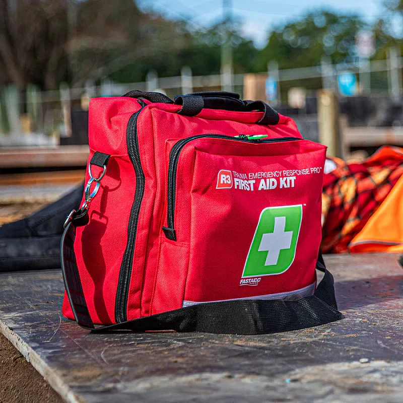 FastAid R3 Trauma Emergency Response Pro™ Soft Pack First Protective ...